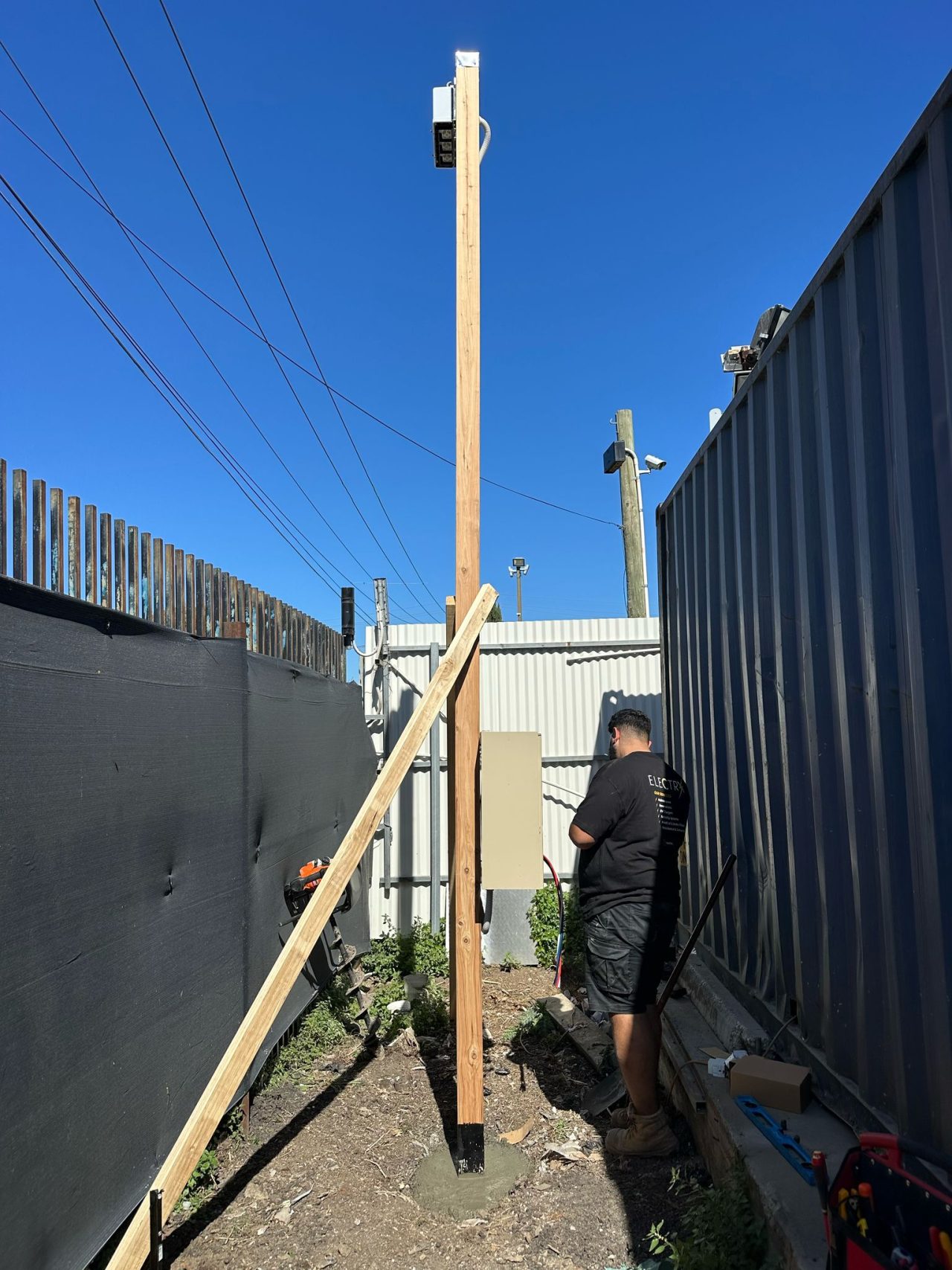 Private Power Poles Melbourne | Electrx Electricians