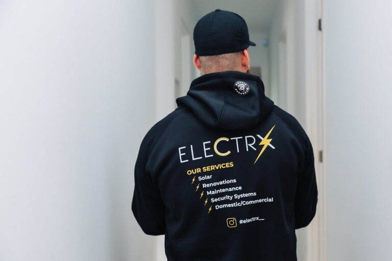 Electrician in Melbourne's West | 24/7 Residential & Commercial | Electrx